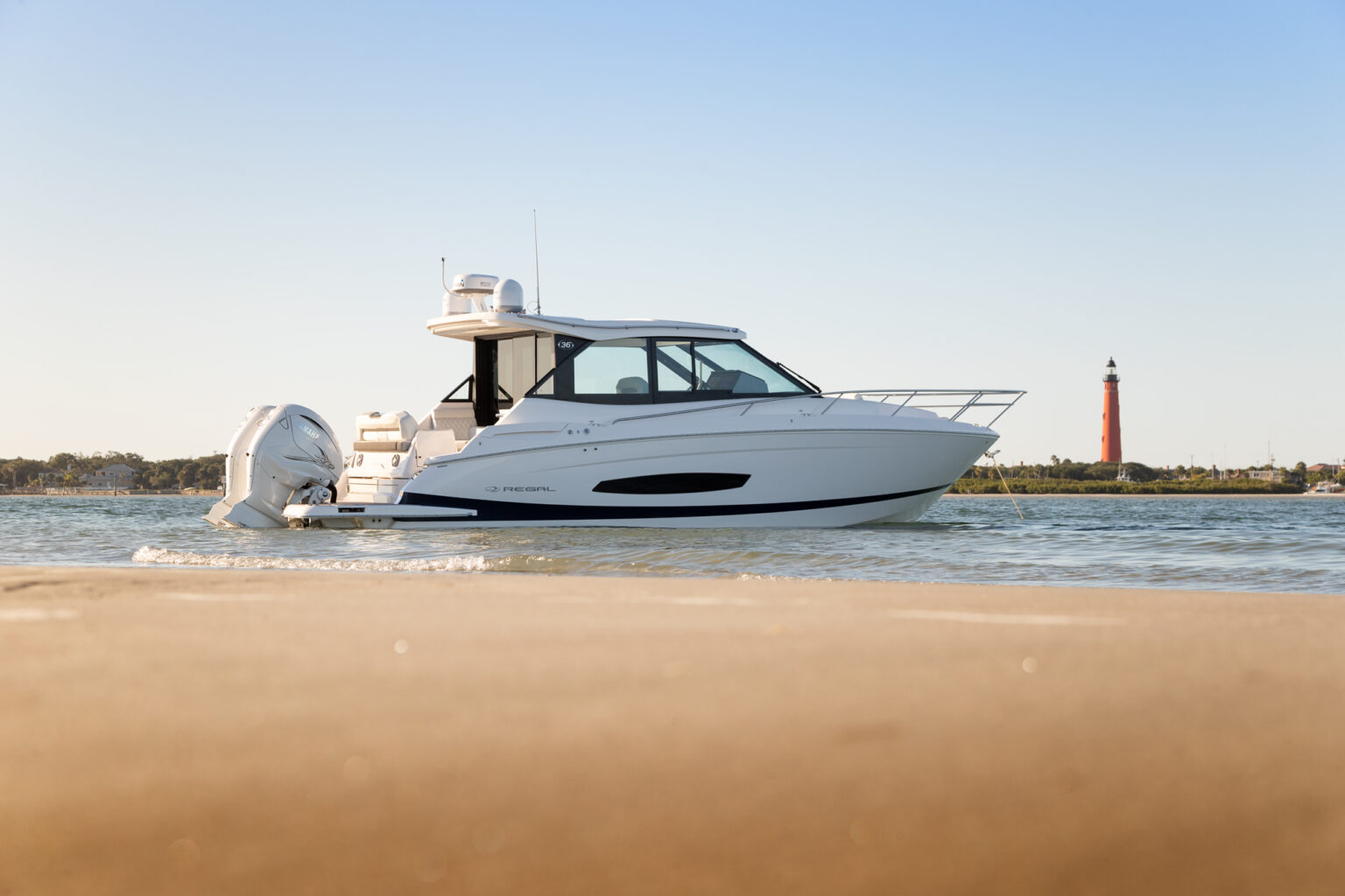 Introducing Regal Marine’s 36 XO and 36 Grande Coupe - Lakeland Boating