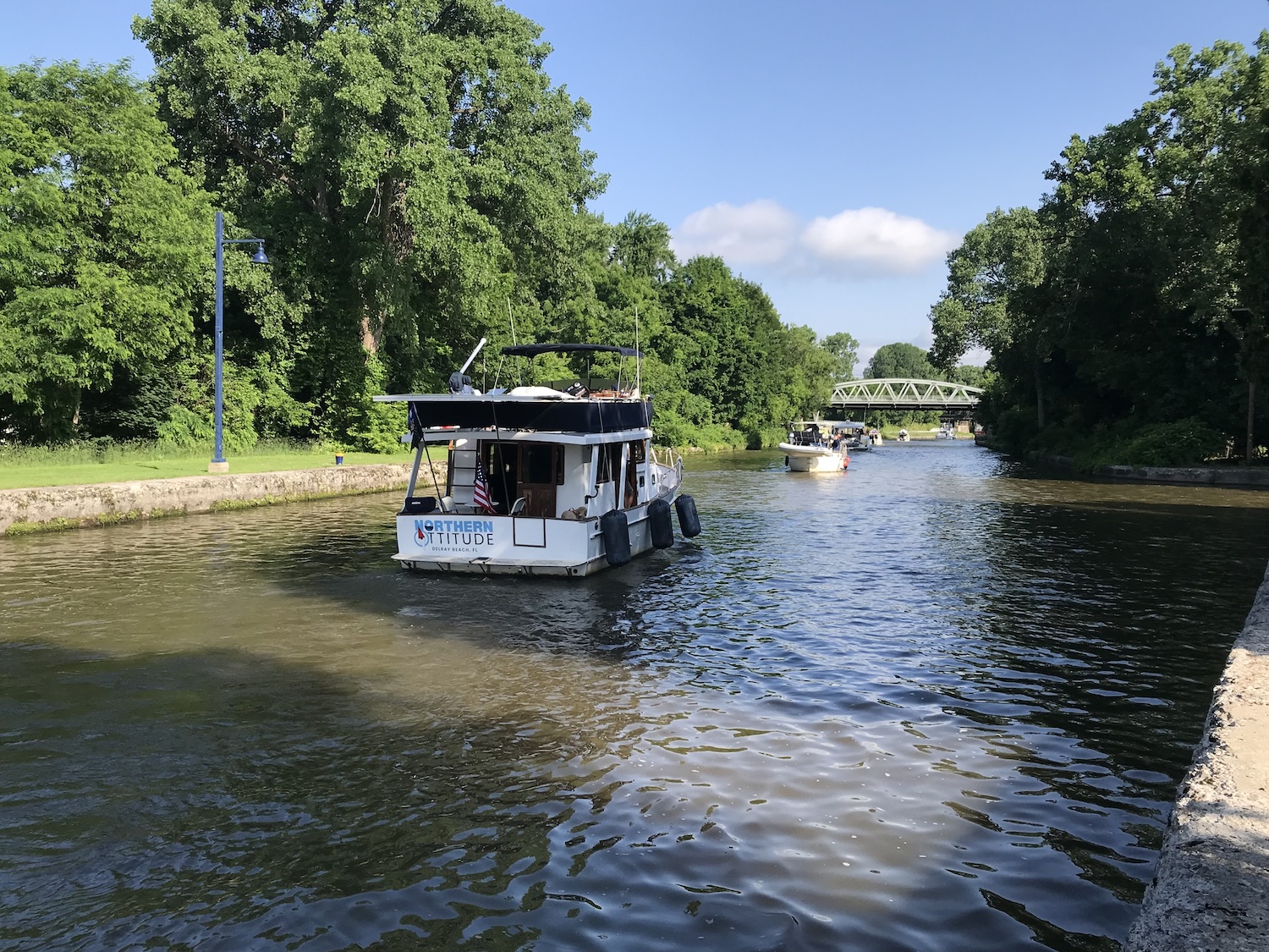 Through the Erie Canal - Lakeland Boating